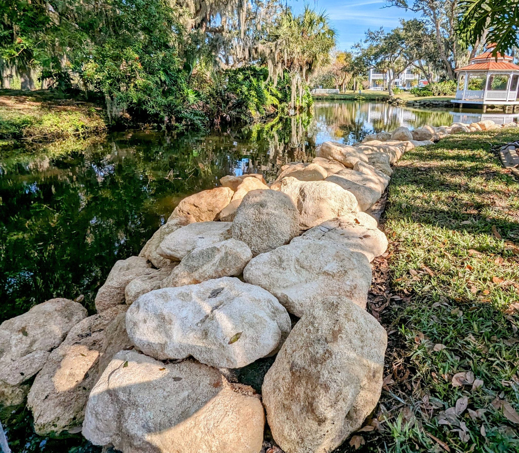 Coquina Seawall Installation and Repair | Marine Construction and Seawalls